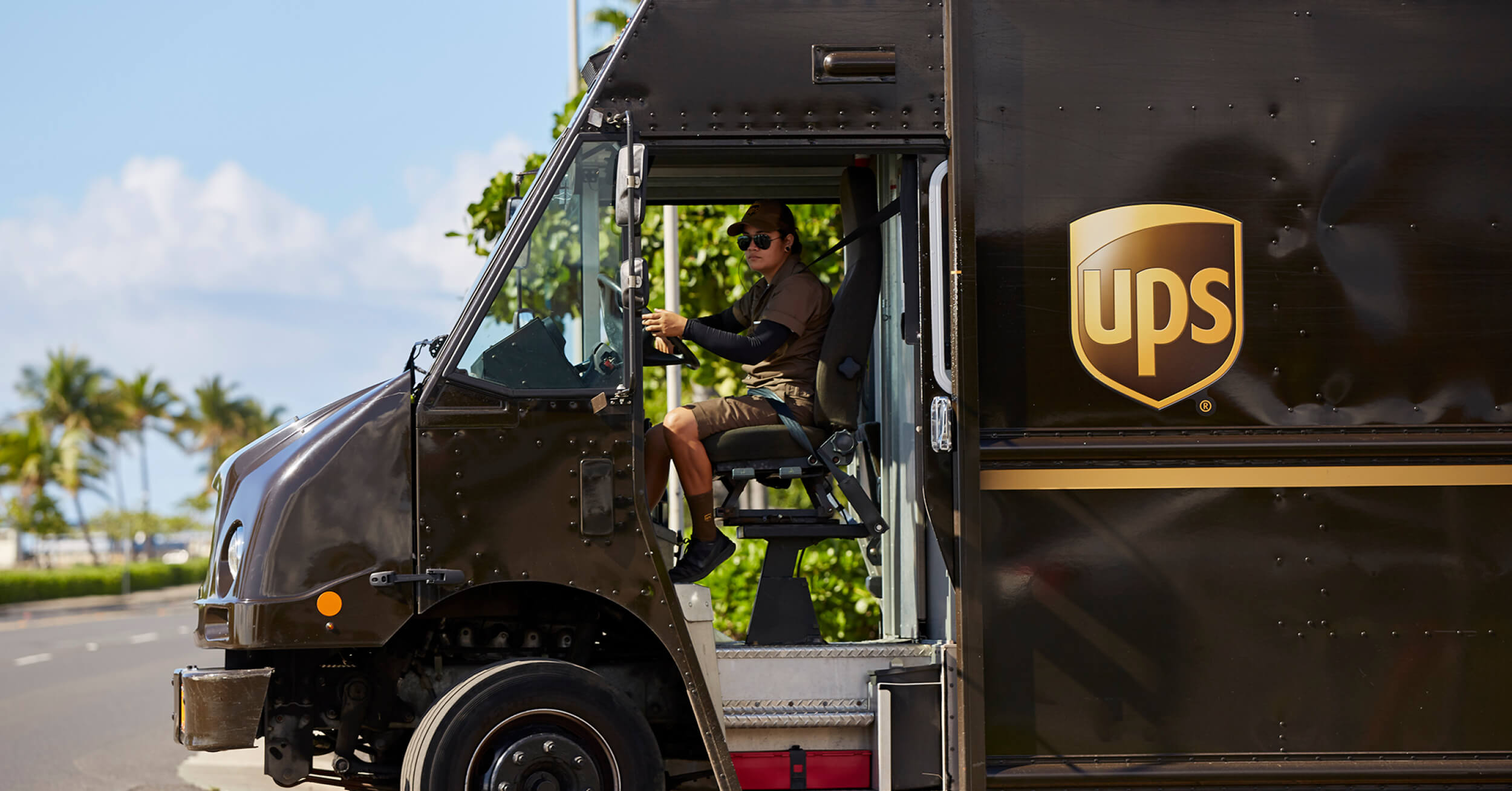 UPS Shipping Options: International, Domestic, Ground & More | WWEX
